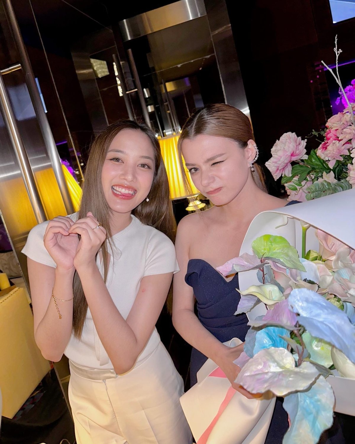 泰國新一代女星 Freen Sarocha 的5件事！憑GL劇《粉紅理論》爆紅，成為首位出席Met Gala的泰國女演員！